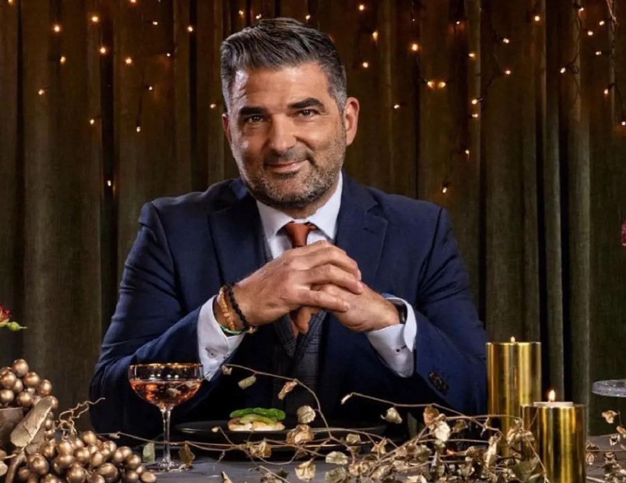 Who Is Michael Dearth? MasterChef NZ 2022 Judge Wikipedia Bio And ...