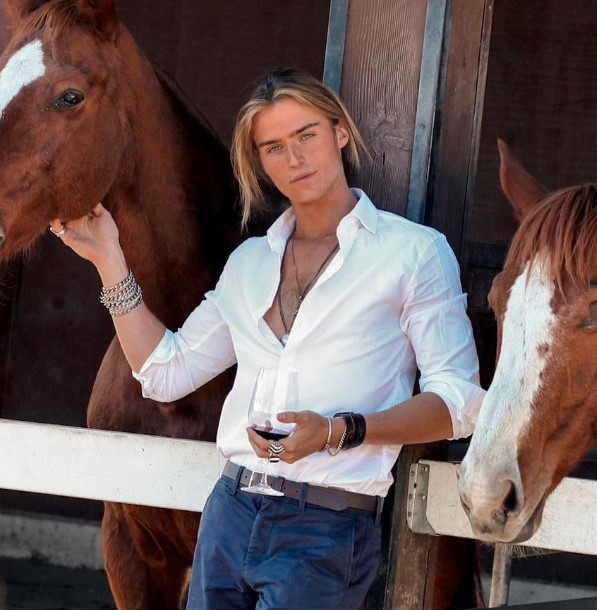 Who Is Kirby Johnson (Luke Eisner Girlfriend)? Tall Girl Actor ...