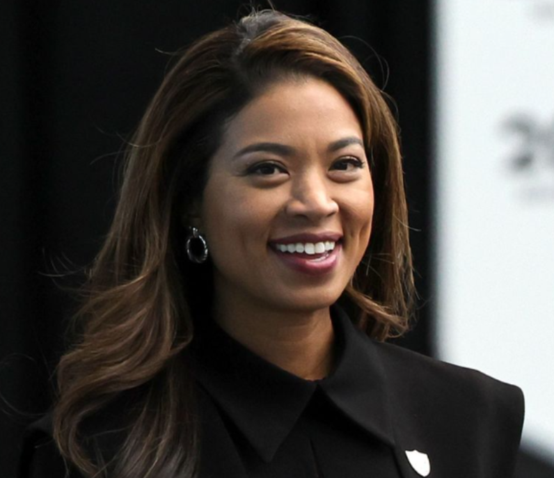 Sandra Douglass Morgan Ran Her Own Consulting Firm Before Becoming ...