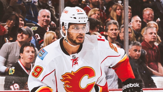 Akim Aliu: Is he Married? NHL Star Net Worth Of 500 Thousand Dollars