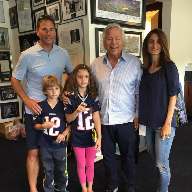 Julie Cassidy: Who Is She? 10 Facts To Know About Bruce Cassidy's ...