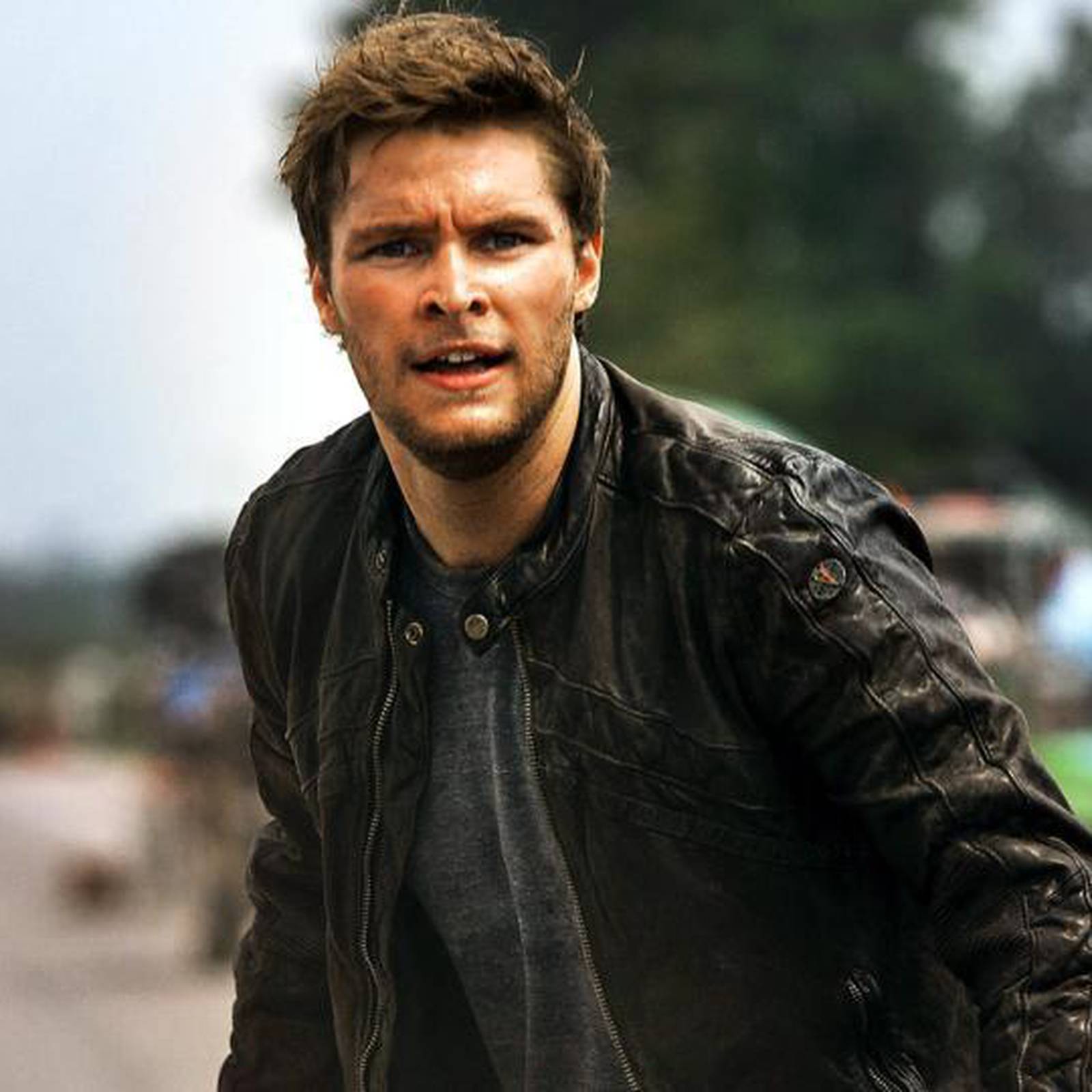 Is Jack Reynor Married? Who Is His Wife? Facts About His Parents And ...