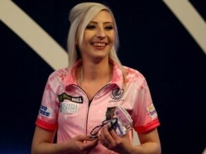 Who Is Fallon Sherrock Twin Sister Felicia Blay Sherrock? Everything To ...