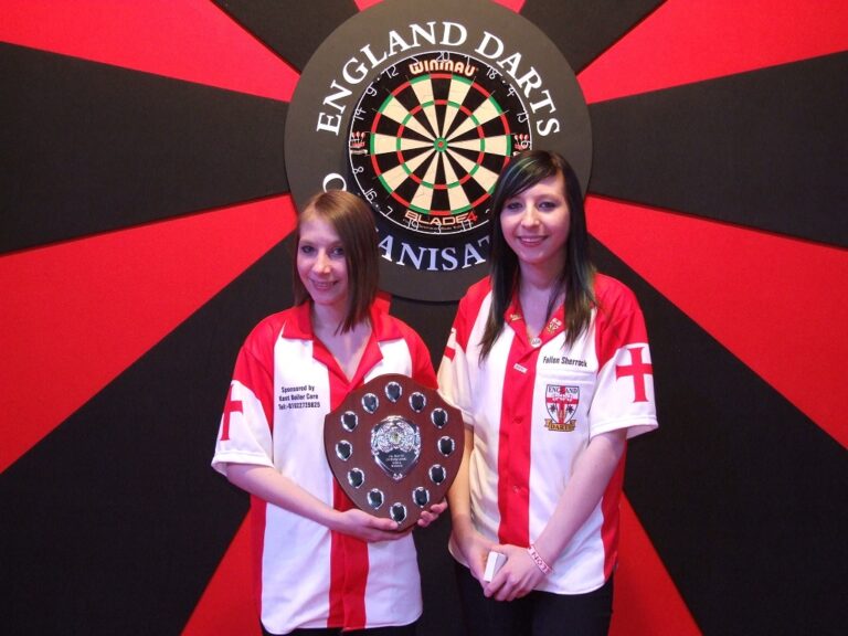 Who Is Fallon Sherrock Twin Sister Felicia Blay Sherrock? Everything To ...