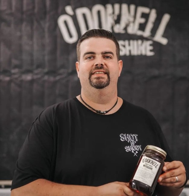 Who Is Darts Player Gabriel Clemens Girlfriend Lisa Heuser ...