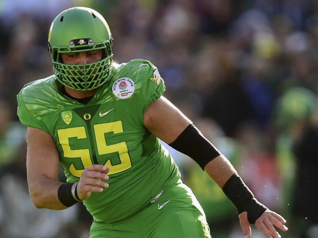 When Did Hroniss Grasu and Sabrina Ionescu Started Dating? Relationship ...