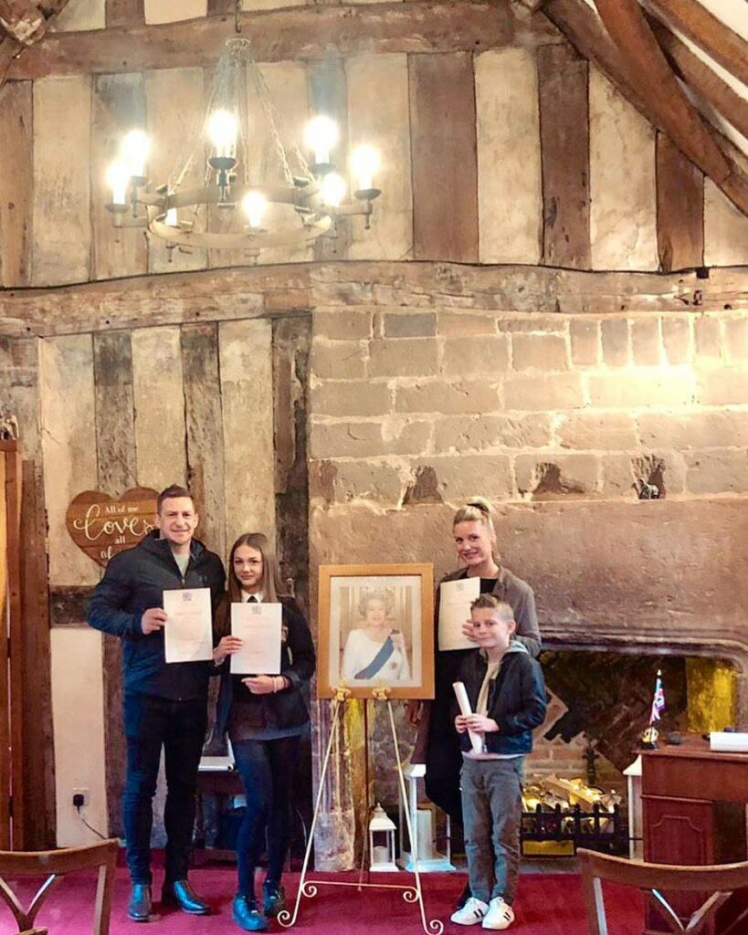 Who Is Sarah Gopperth (Rugby Player Jimmy Gopperth Wife)? Their Married ...