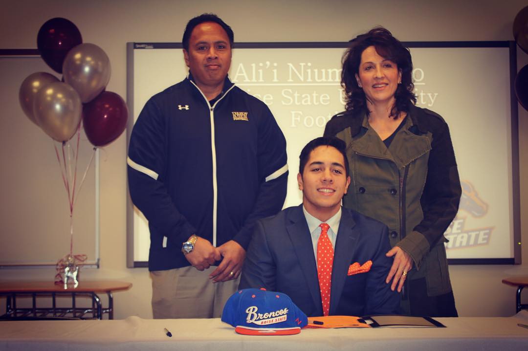 Who Is Navy Football Coach Ken Niumatalolo Wife Barbara Niumatalolo ...