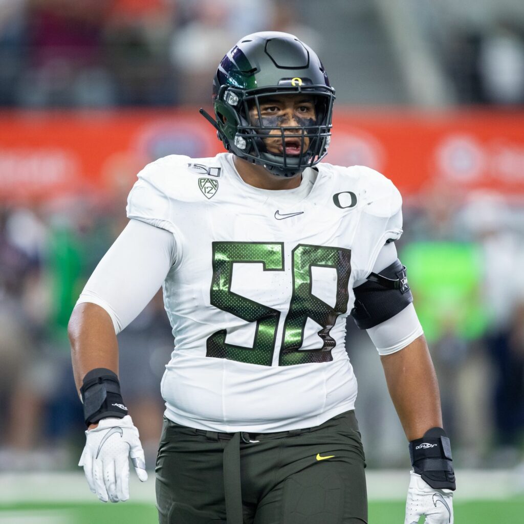 Who Is Gabriella Sewell (Penei Sewell Sister)? Family Details Explored