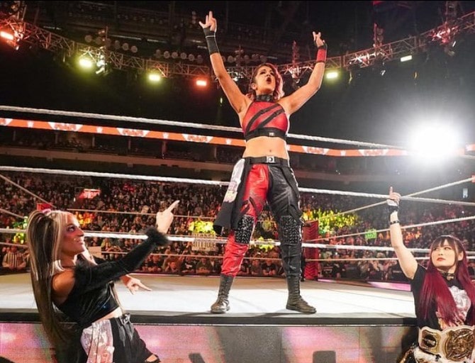 Bayley (Wrestler): Real Name Explored! Know Bio, Career, Dating Life ...