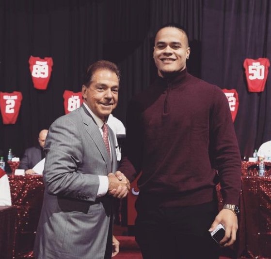 Who Is Cameron Latu Parents? Meet Jill Argust-Fine & Suli Fine; Family ...