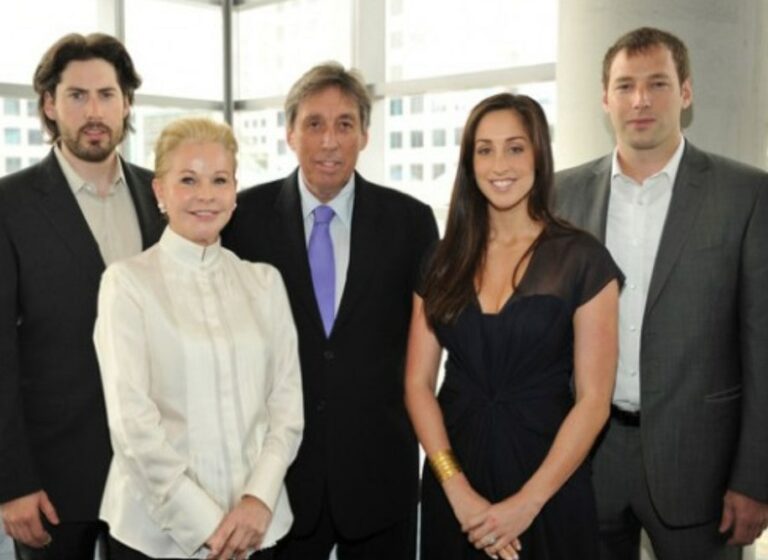 Who Is Catherine Reitman Parents? Meet Geneviève And Ivan Reitman ...