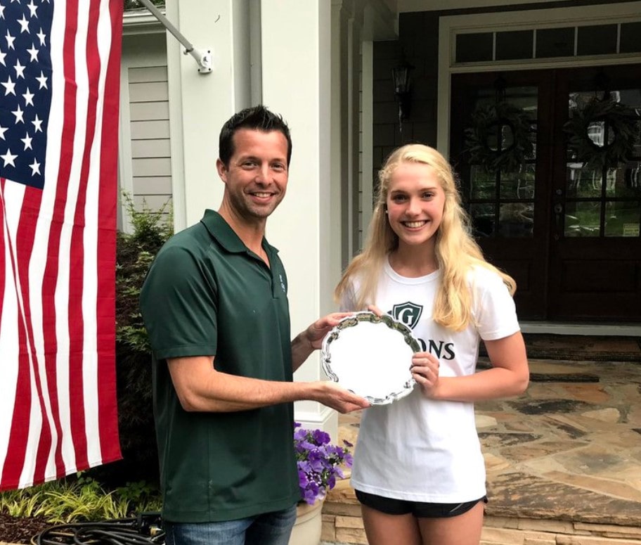 Who Are Claire Curzan (Swimmer) Parents? Meet Mark Curzan And Tracy Curzan