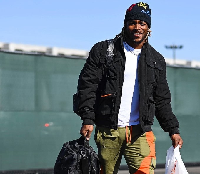 Who Is Corey Clement Parents? Meet Stephen Clement & Latanya Dunaway ...