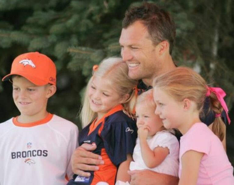 Who Is John Lynch Parents? Children, Married Life And Family Details ...