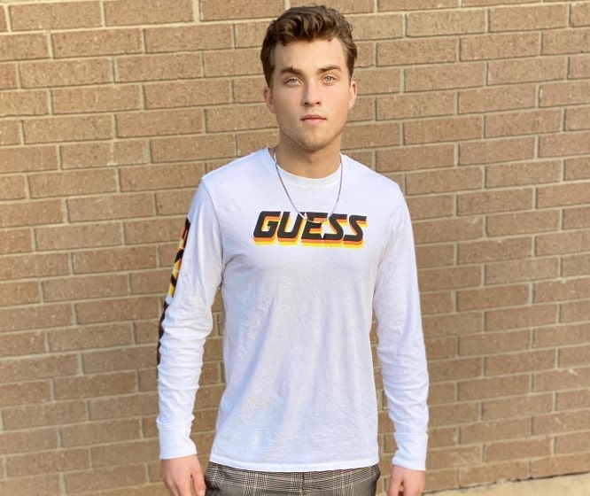 Who Is Jordan Elsass Parents? Family, Career, Bio, Net Worth (2023) And ...