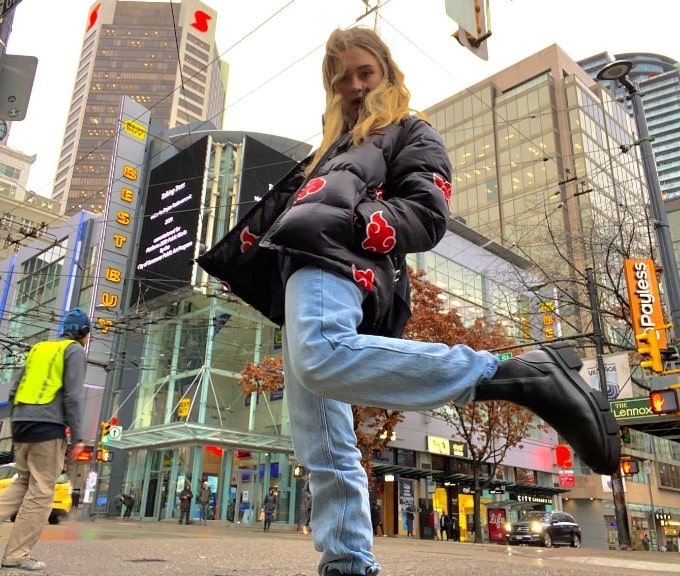 Who Is Lizzy Greene Parents? Sibling Garrett Greene And Family Details ...