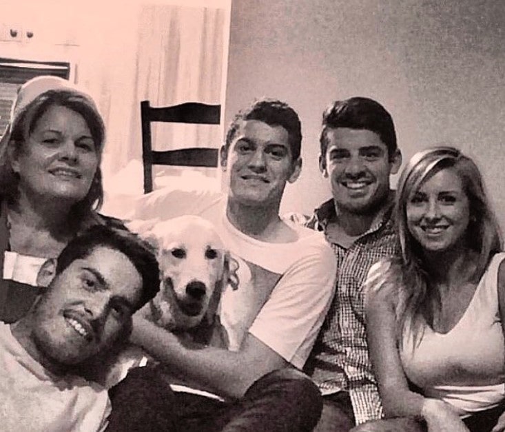 Who Is Krista Thomas (Moises Henriques Wife)? Career, Children And ...