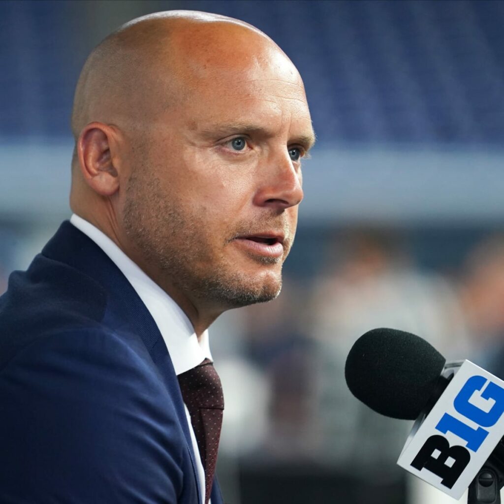 Who Is Heather Fleck (PJ Fleck Wife)? Their Hawaii Wedding Moments Explored