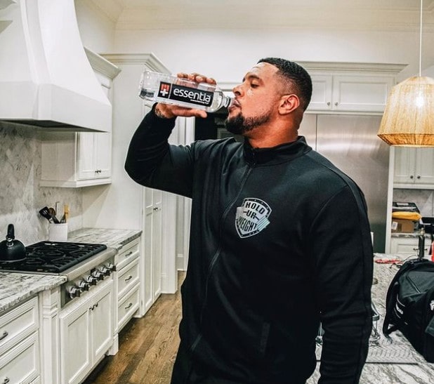 Who Is Asia Saffold (Rodger Saffold Wife)? Relationship And Family Details Explored!