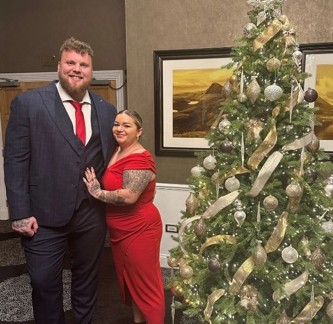 Who Is Tom Stoltman Parents? Career, Bio, Married Life And Family ...