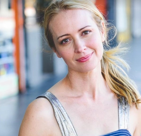 Amy Acker: Married Life, Children, Net Worth (2023), Latest Work And ...