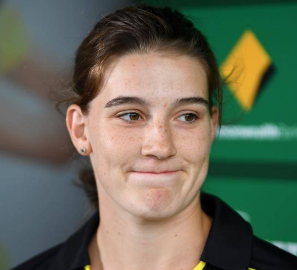 Annabel Sutherland (Cricketer) Bio, Age, Height, Relationship, Affairs ...