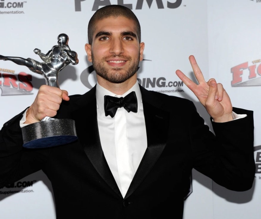 What Happened Between Ariel Helwani And Tony Khan? Controversy ...