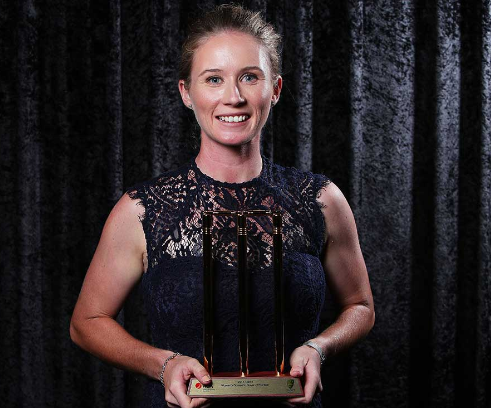 Beth Mooney (Cricketer) Partner Name: Is She Married Life?, Bio, Career ...