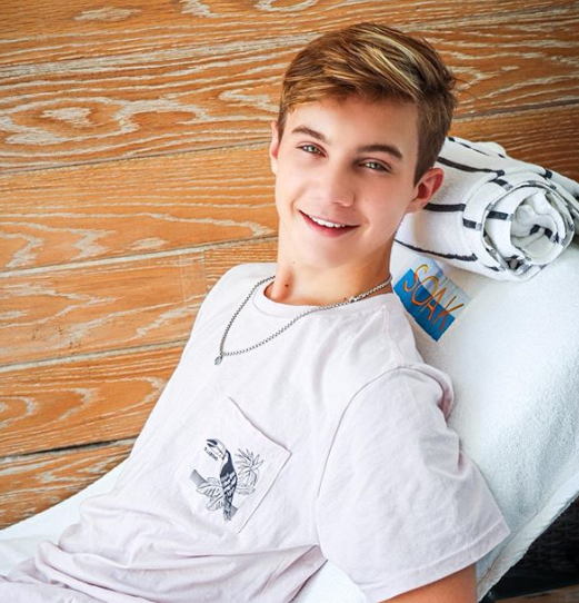 Brady Farrar Bio, Career, Age, Height, Relationship, Affairs, Net Worth ...