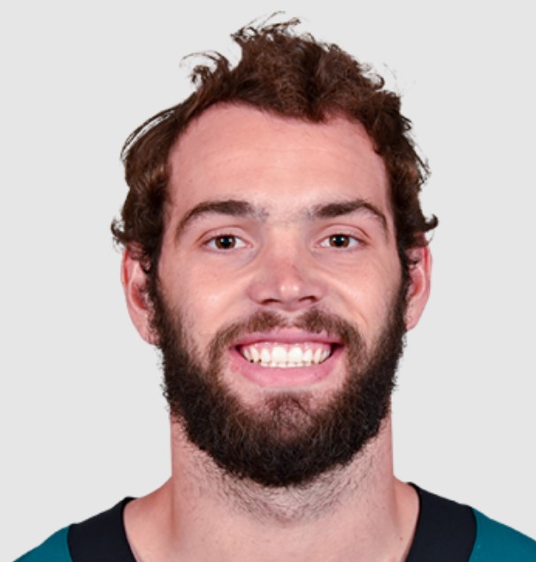 Is Dallas Goedert Dating Aria Meyer?: Relationship, Affairs, Bio ...