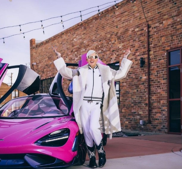 Jeffree Star: Relationship With NFL Boyfriend Explored, See His Latest ...