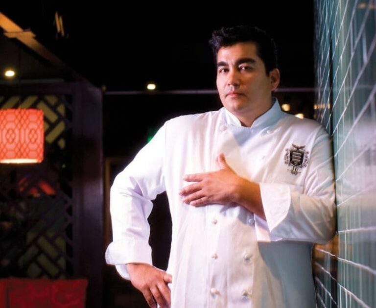 Jose Garces (Chef): How Did He Lose Weight? Bio, Career, Family, Net ...