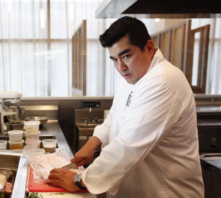 Jose Garces (Chef): How Did He Lose Weight? Bio, Career, Family, Net ...