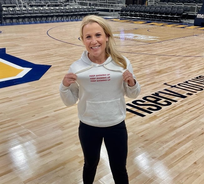 Lisa Byington (Announcer): Bio, Family, Net Worth (2023), Career ...