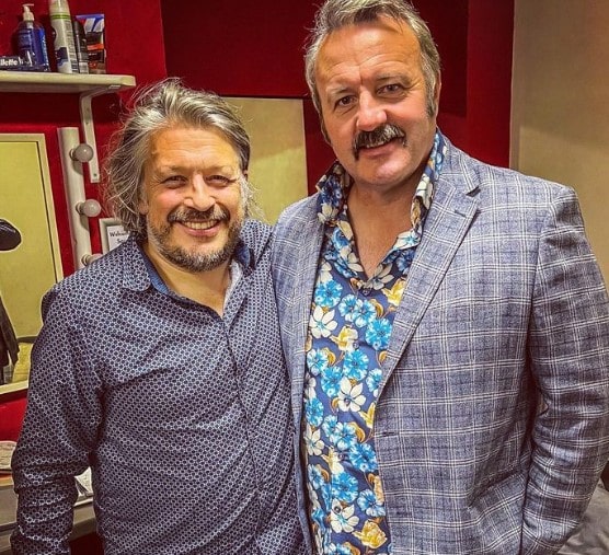 Who Is Kelly Bubbins (Mike Bubbins Wife)? Married Life And Career & Pub ...