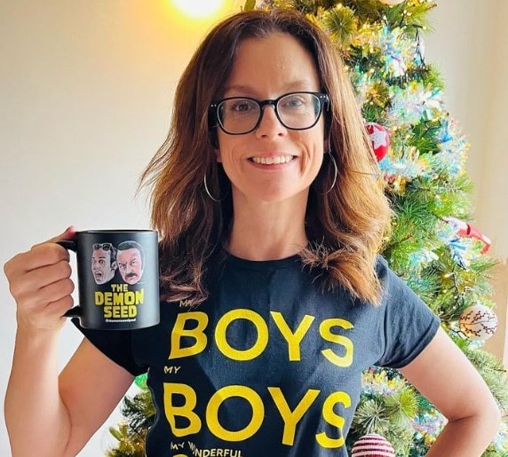 Who Is Kelly Bubbins (Mike Bubbins Wife)? Married Life And Career & Pub ...