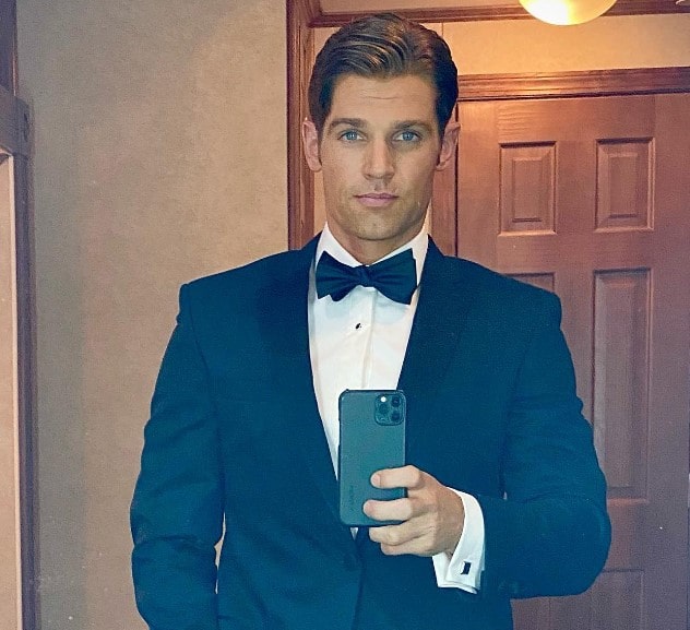 Mike Vogel (Sex/Life Cast): Religion And Ethnicity Explored! Know Bio ...