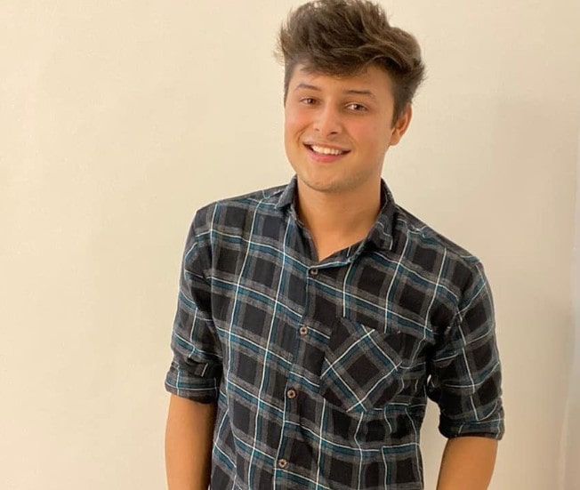 Nitish Bhaluni: Who Is He? Bio, Career, Role In "TMKOC", Family, Social ...