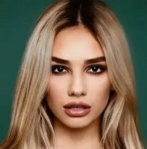 Ruby Mae (model): Age, Height, Weight, Relationship, Affairs ...