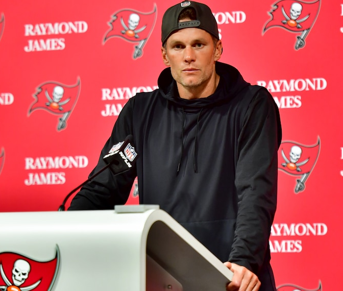 Is Greg Olsen getting a pay cut? Tom Brady's broadcasting career could ...