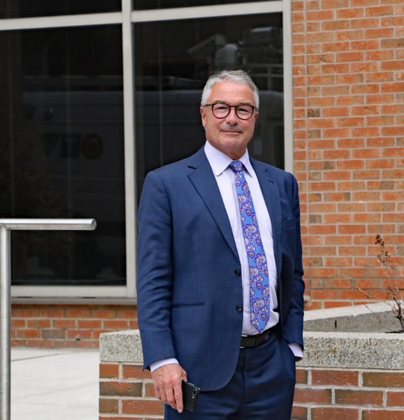 Austine Delaney (Video Journalist): Wife, Retirement, Bio, Wiki, Age ...