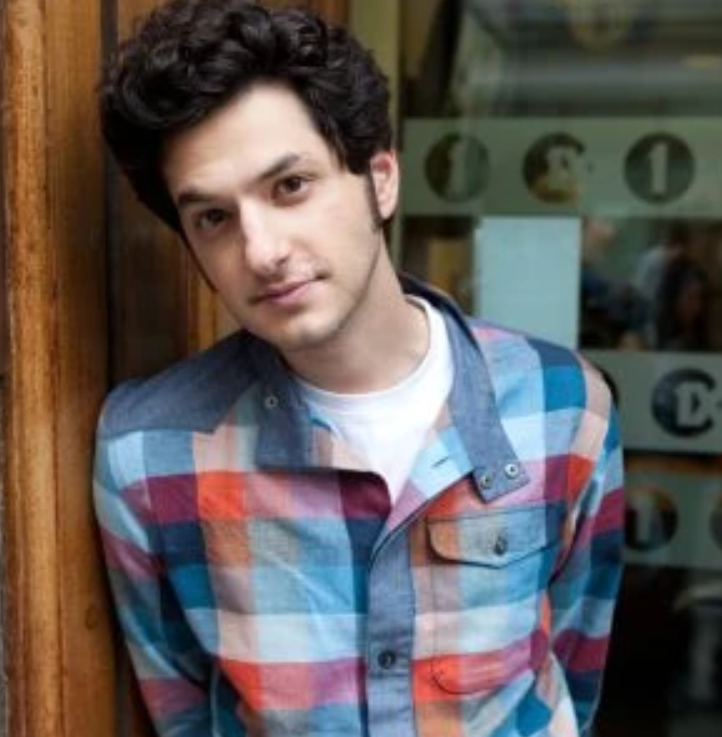 Ben Schwartz: Is He Gay? Girlfriend, Bio, Wiki, Age, Career, Improv ...