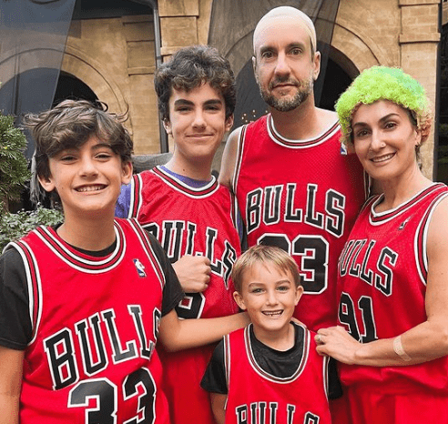 Who Is Lara Travis (Clay Travis Wife)? Married Life, Children, Net ...