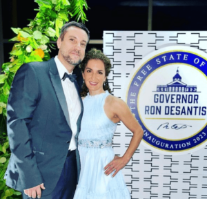 Who Is Lara Travis (Clay Travis Wife)? Married Life, Children, Net ...