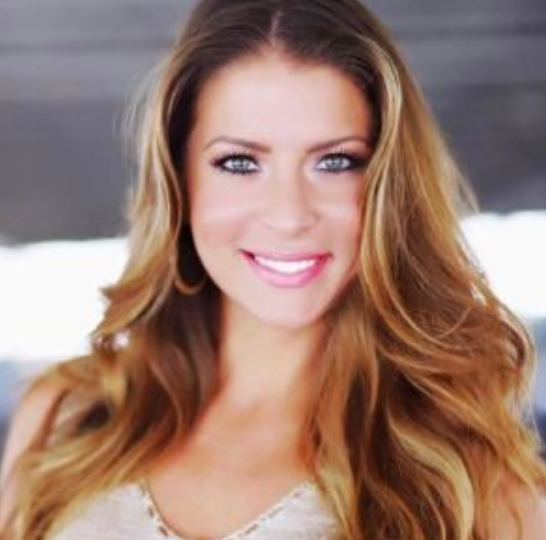 Who Is Danielle Marie Puleo(Chris Simms Wife)? Age, Height, Kids, Net ...