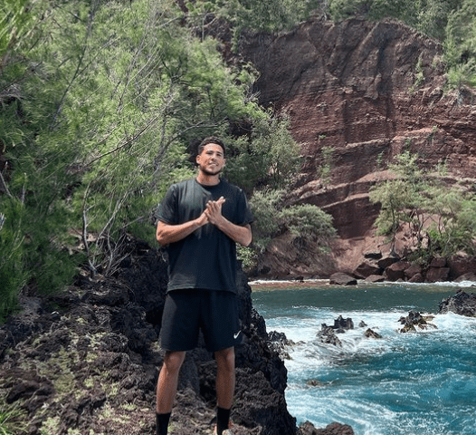 What Is Devin Booker (NBA Star) Height? Career, Net Worth (2023 ...