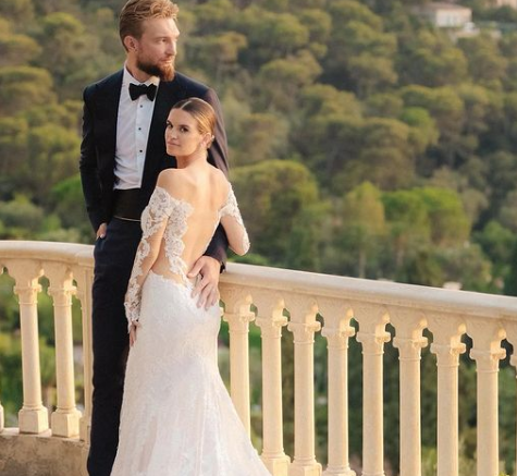 Meet Shoshana Rosen: The Stylish and Accomplished Wife of Indiana ...