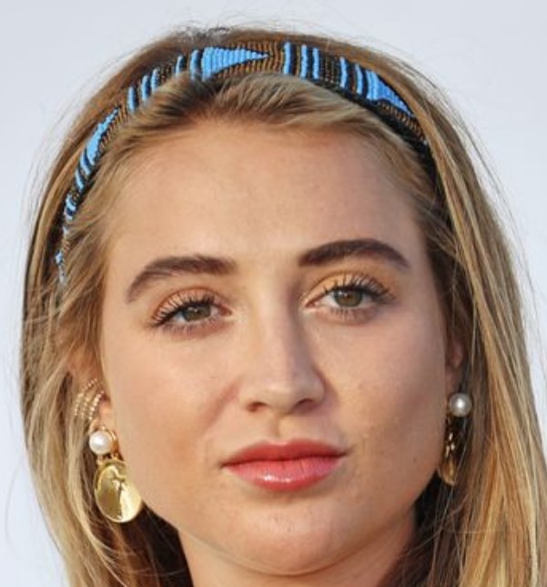Georgia Harrison (Stephen Bear Ex Wife): Age, Height, Weight ...
