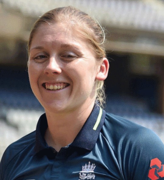 Heather Knight: Is She Lesbian? Partner, Bio, Wiki, Age, Career ...